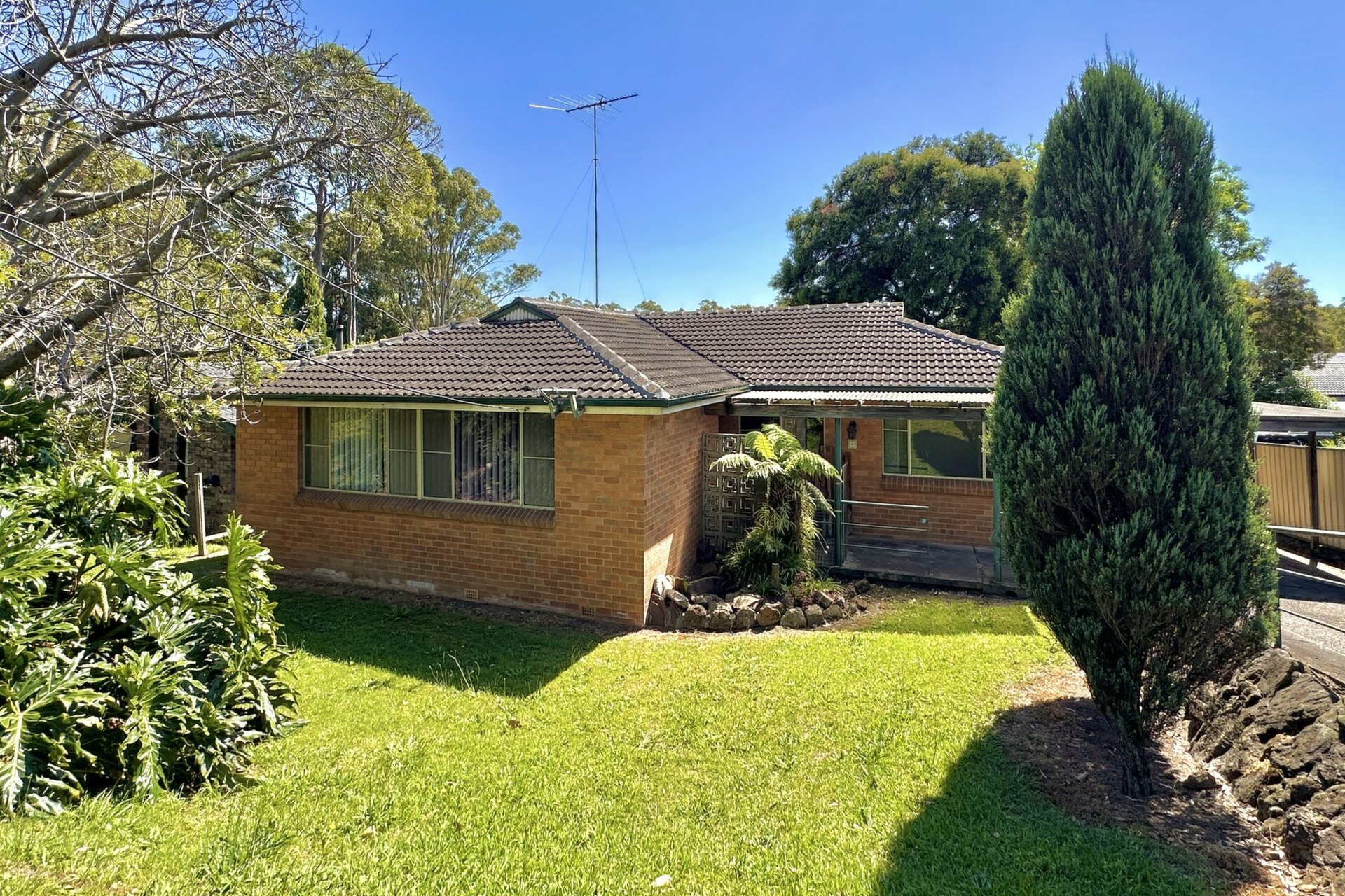 House Leased - 21 Kenthurst Road, Round Corner